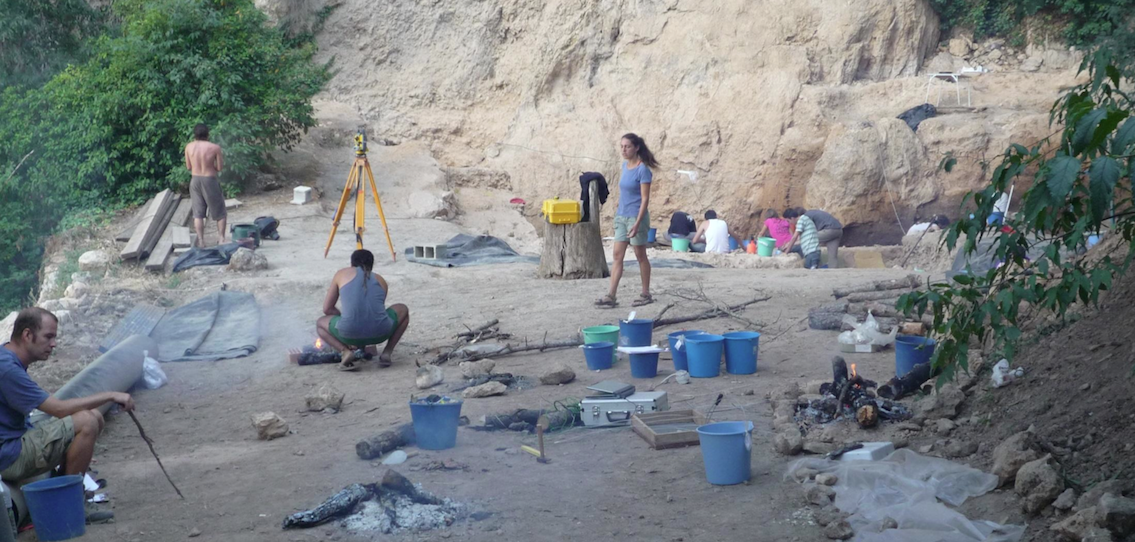 Neanderthal Fire Technology – AMBI Lab